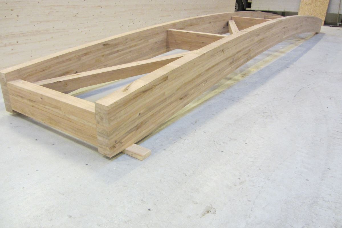 Gangbro over åen i Hejlsminde